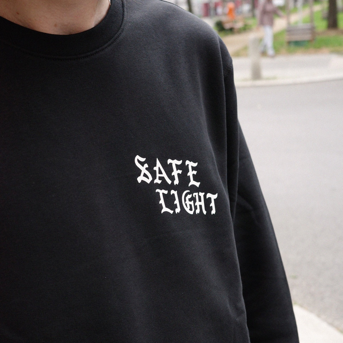 Safelight QUEEN Sweatshirt – Safelight Berlin